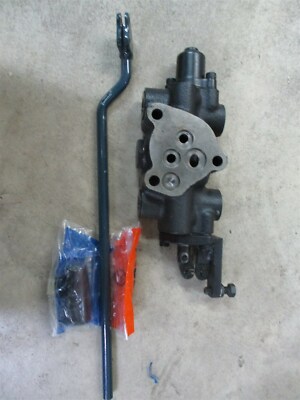 35219-36700 GENUINE OEM KUBOTA HYDRAULIC CONTROL VALVE AND LEVER L245H ...