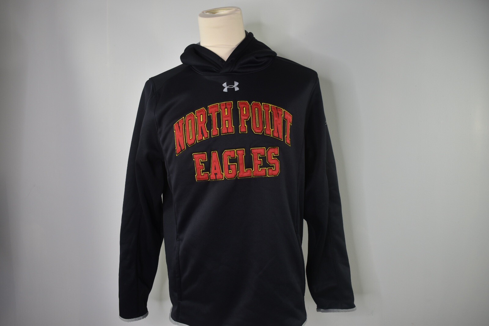 Under Armour coldgear North point Eagles logo hoodie sweatshirt medium ...