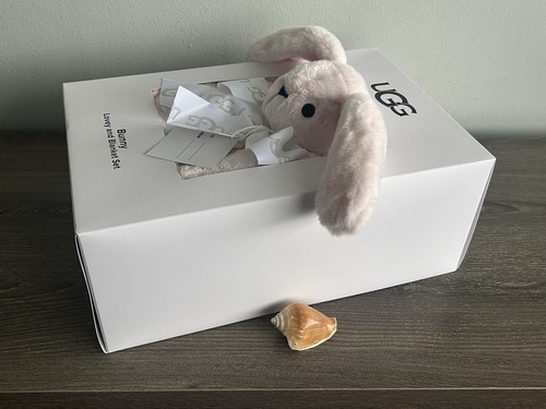 UGG BUNNY Lovey and Blanket Set in Gift Box OEKO-TEX® Retail Price ...