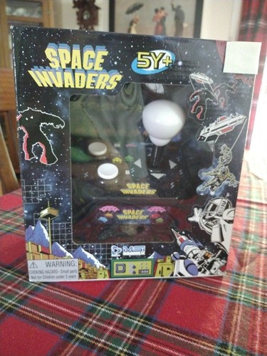 New Space Invaders Plug N' Play TV Arcade Games Classic Joystick ...