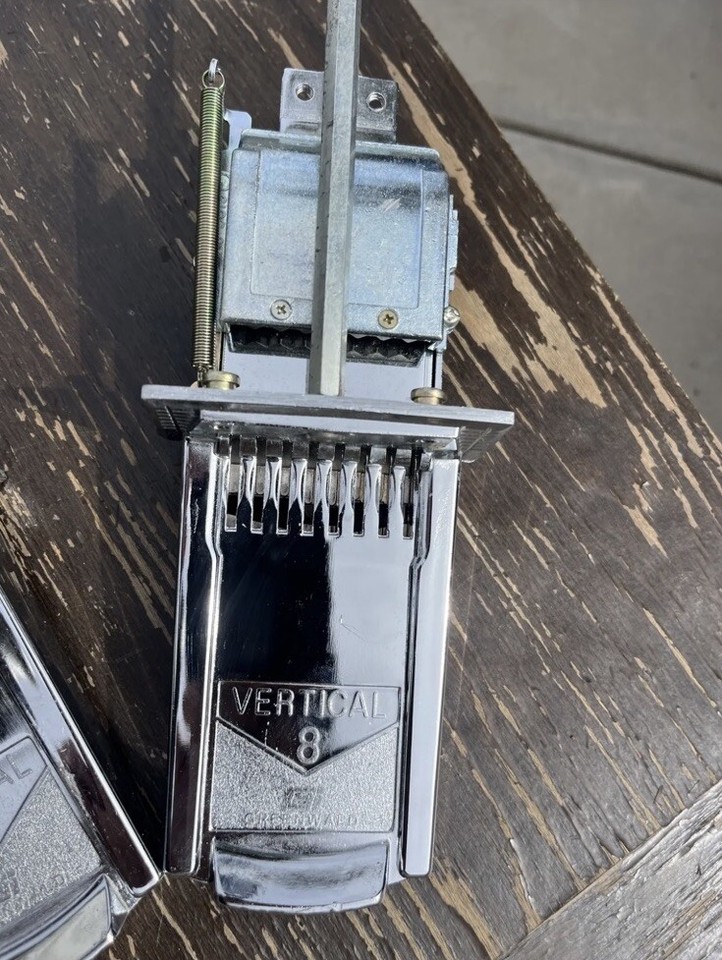 Greenwald V-8 Coin quarter coin op Slide 20-3020 Great Condition. | eBay