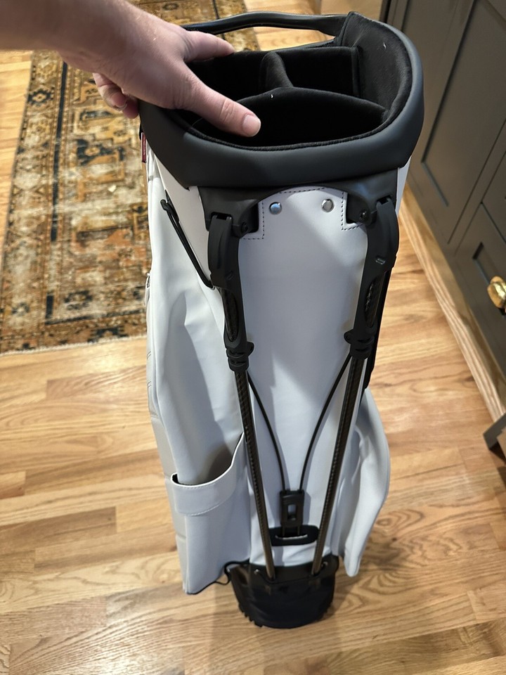 Gfore Transportor White Golf Bag | eBay