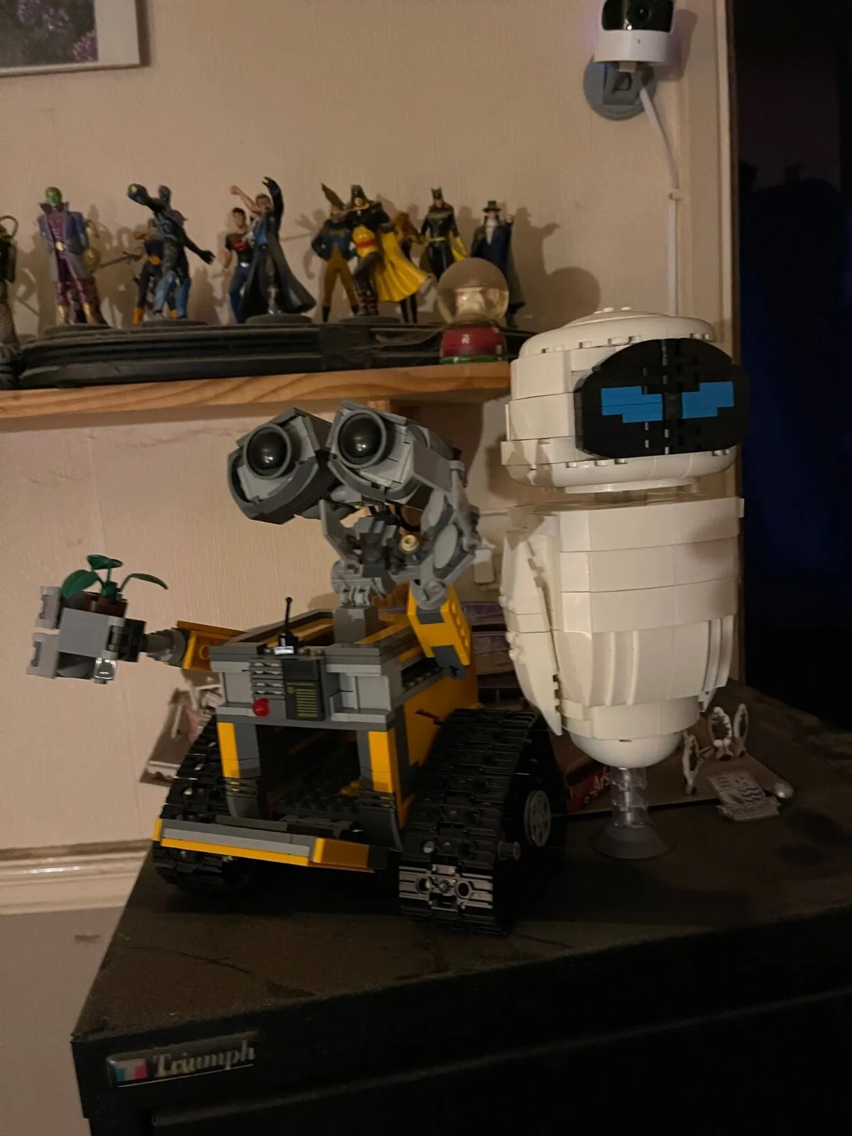 Wall-E Eve Robot Figure 20 cm Height 441 pcs MOC Building Blocks | eBay