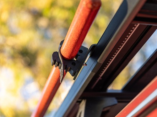 Genuine QuickFist Rubber Clamps with bracket to suit Rhino-Rack Pioneer ...