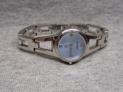 Women's FOSSIL Water-Resistant Watch ES9380 w/ New Battery - Works ...