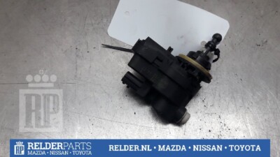 PHARE MOTEUR Toyota Auris (E15) 2012 89050199 | eBay