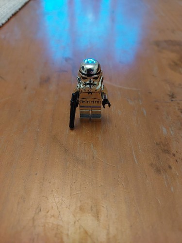 LEGO STAR WARS MINIFIGURE - STORMTROOPER CHROME SILVER - limited ...