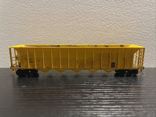 ROUNDHOUSE 50' 6 BAY HOPPER CAR SSIX HO SCALE WEATHERED EXCELLENT | eBay