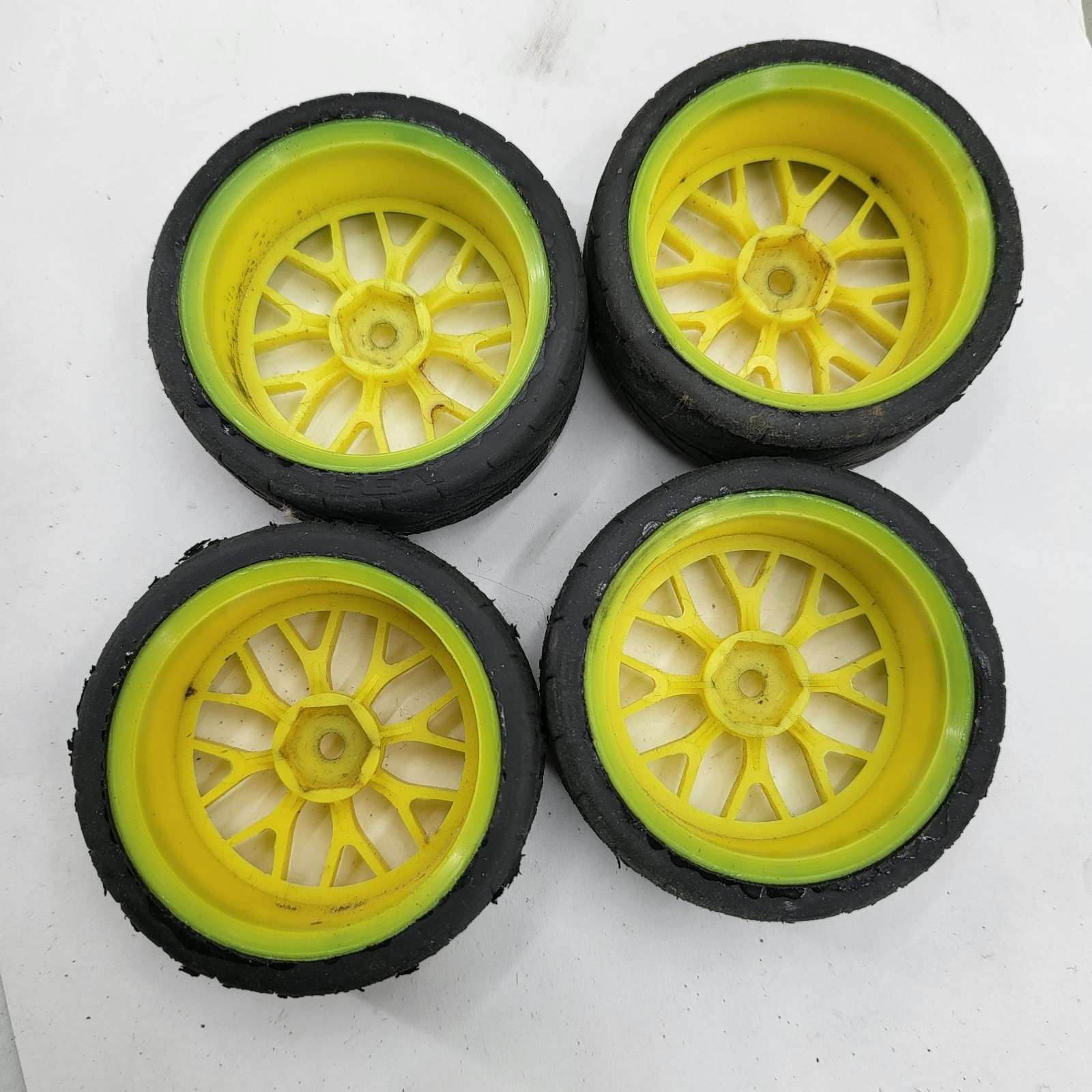 Team Associated TC3, NTC3 tires/ mounted wheels, yellow, worn | eBay