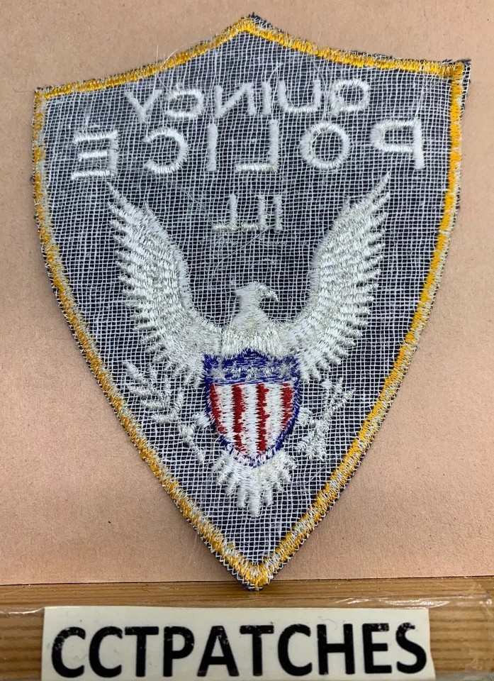 VINTAGE QUINCY, ILLINOIS POLICE SHOULDER PATCH IL | eBay