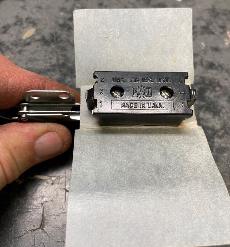 OEM Lucerne 1HP Trigger Switch Electric 8 Amp 250Vac, 16 Amp, 125V 2 ...