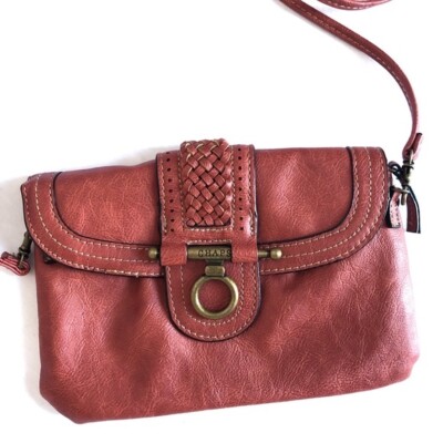 CHAPS Faux Leather Burnt Orange Crossbody Purse Wristlet Small Purse 10 ...