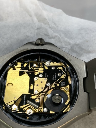 Tissot Titanium T690 Mens Watch (EXC.) ETA 988 431/332 | eBay