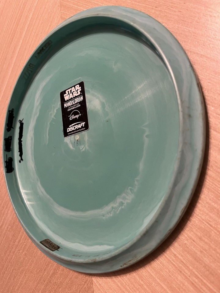Discraft ESP Buzzz Star Wars The Mandalorian Swirly Mando Disc Golf 177 ...