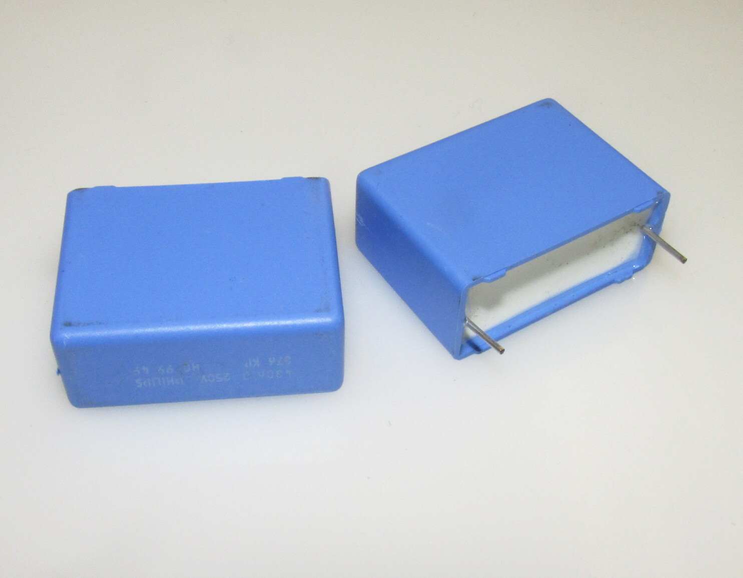 PHILIPS 2222-376-42434 0.43uF 250VAC 5% Radial Film Capacitor New QTY ...