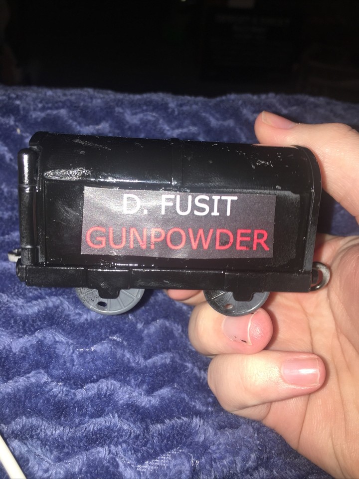 Custom D Fusit Gunpowder Van Trackmaster Model - Thomas The Tank Engine ...