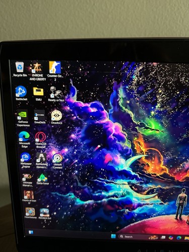 Alienware M17 17.3” 4K 60Hz Gaming Laptop - i9-8950K, RTX 2080 Max-Q ...