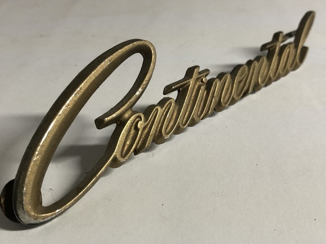 1969 70 71 Lincoln CONTINENTAL Rear Quarter Script Emblem for sale ...