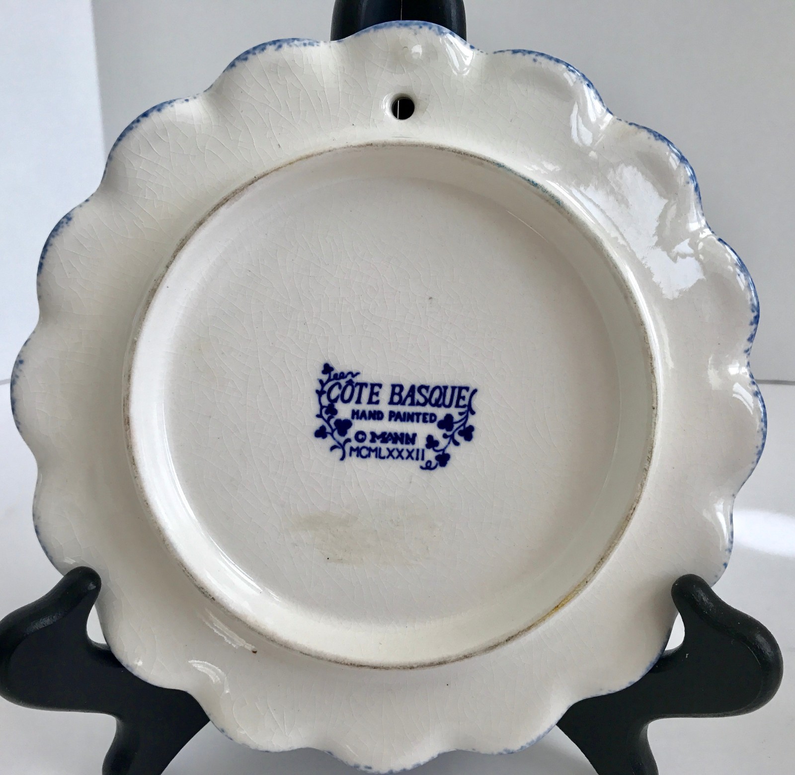 Vintage Mann Cote Basque Hand Painted 6 1/2" Round Trivet | eBay