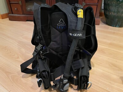 Sub Gear LEVO BC size Mens Medium Large | eBay