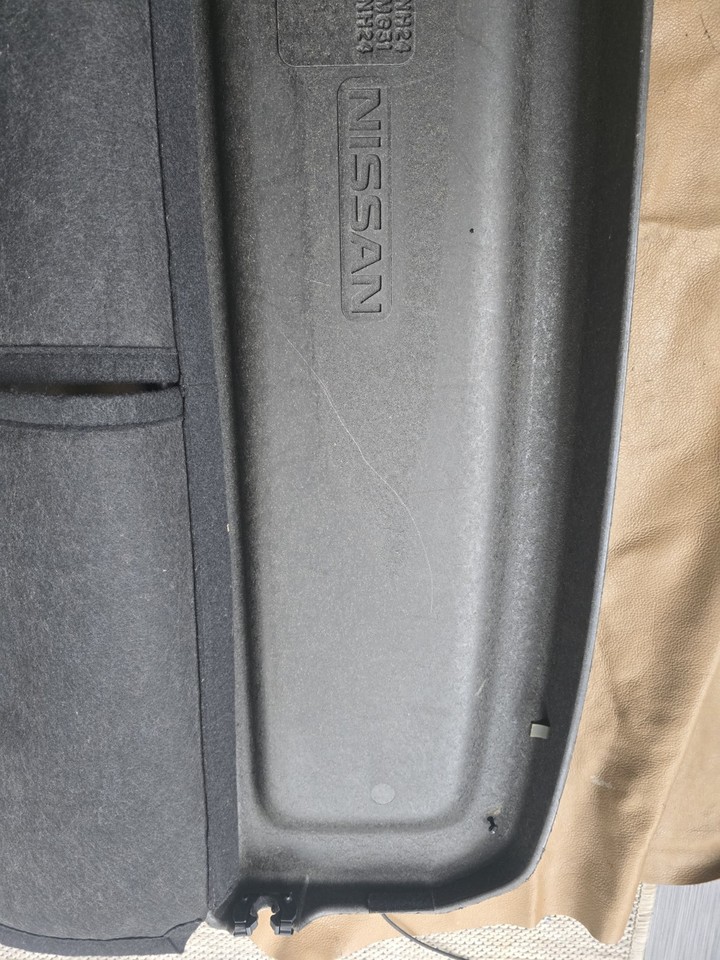 2007 - 2012 Nissan Versa Rear Hatch Trunk Cargo Cover Shelf Privacy ...