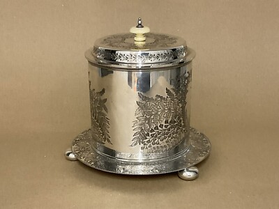 Silverplate - Walker Hall