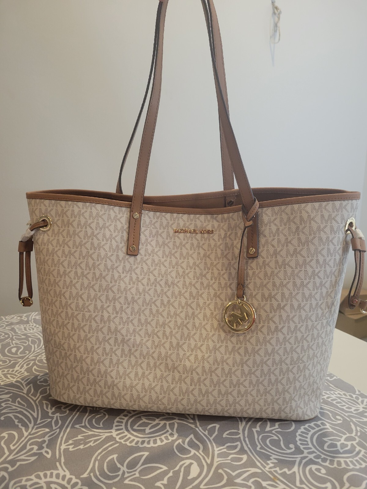 Michael Kors Signature Jet Set Tote Large Bag - Gem