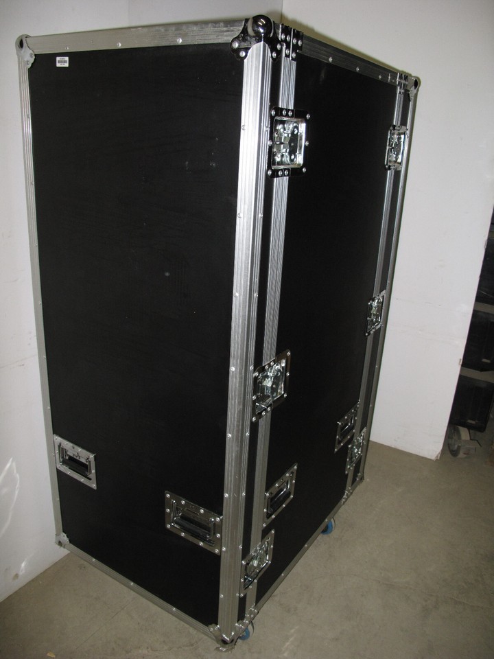 Rackmount 28U x24 Star Wheeled Road Case Rack Shock Mount 19" New Old ...