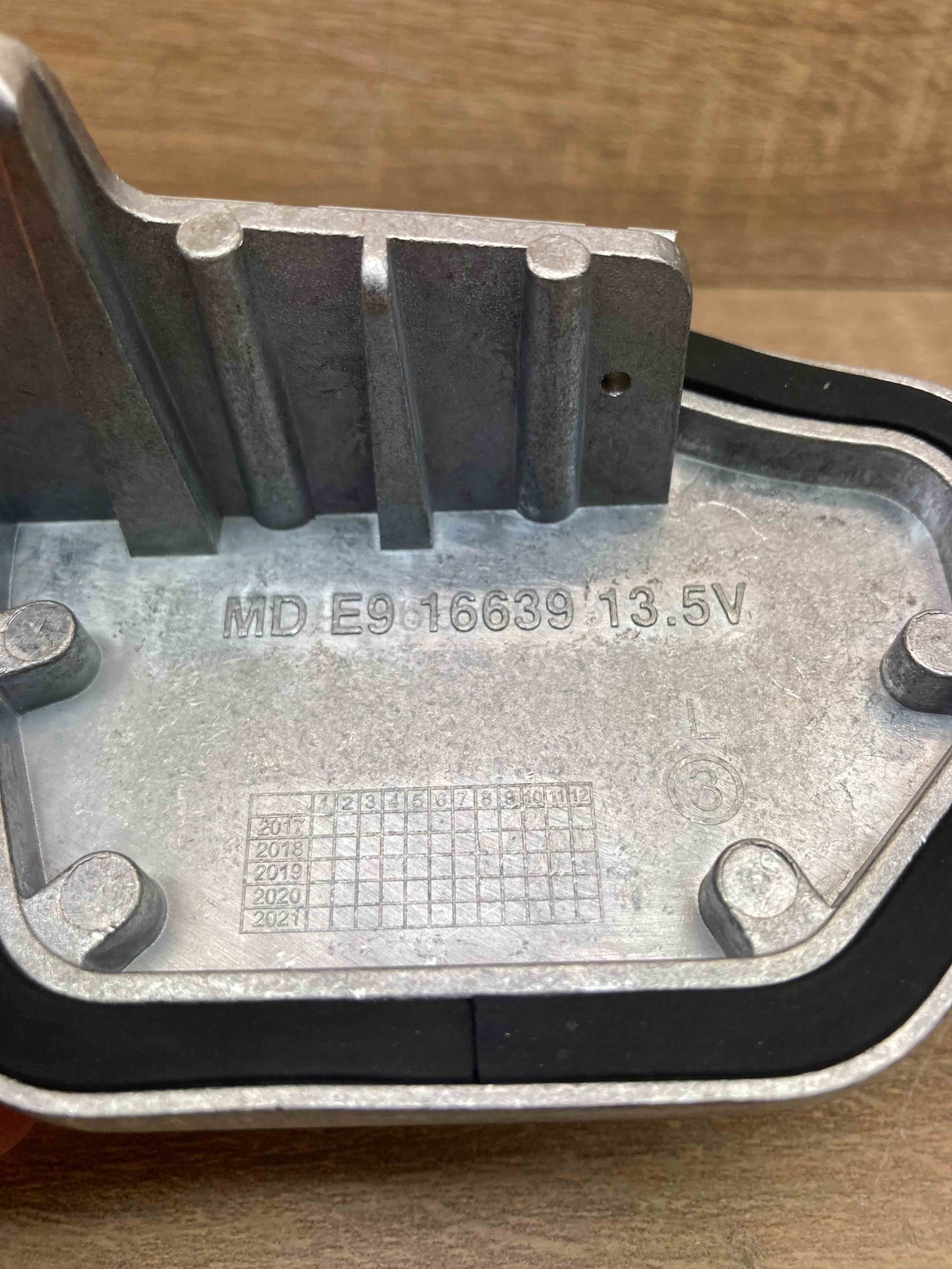 63117428789 7428789 Left Side BMW F48 F39 Series LED Headlight DRL ...