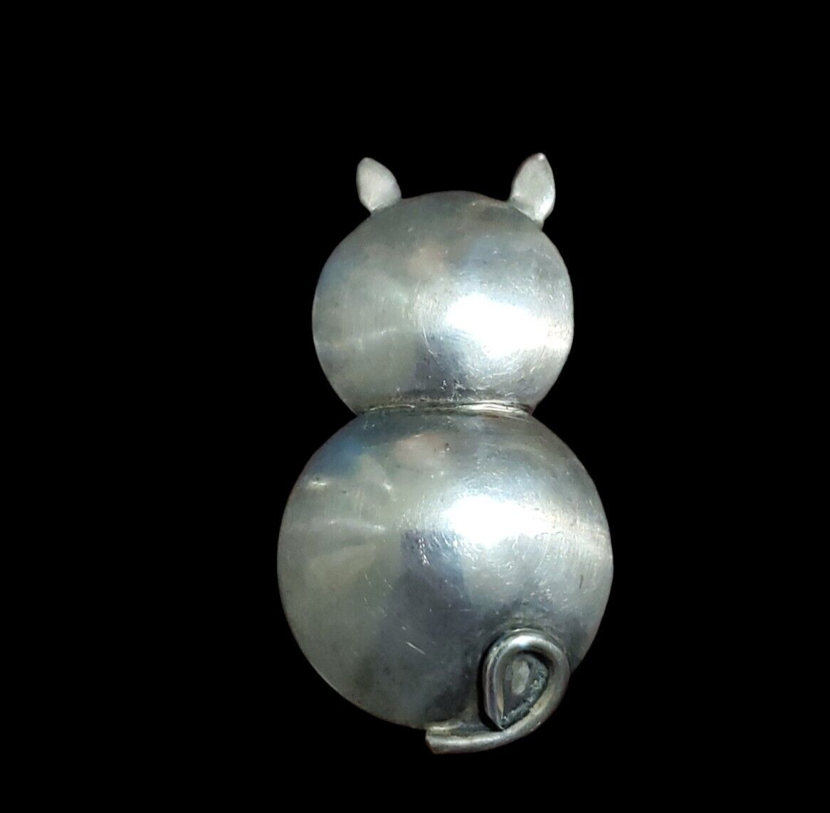 Hand Wrought Sterling Cat Modernism Pin Artist Signed - Gem