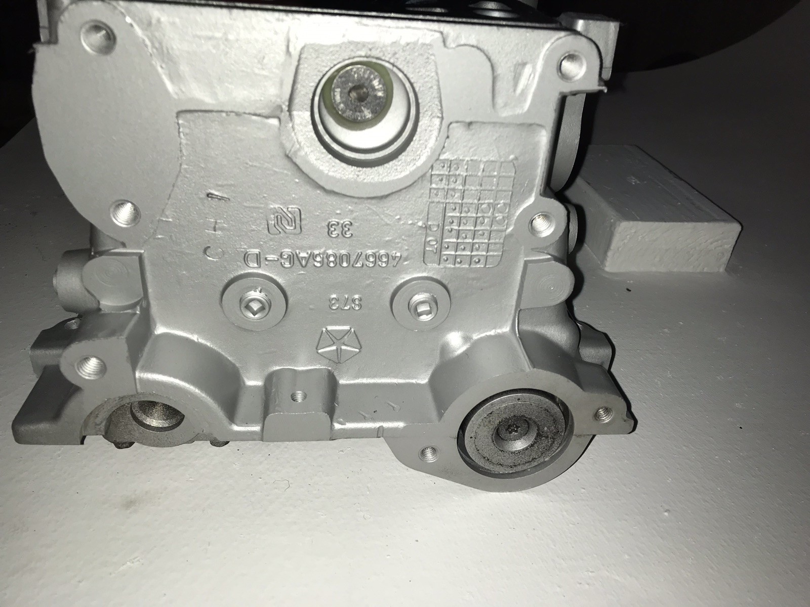 CHRYSLER PT CRUISER 2.4 CYLINDER HEAD | eBay