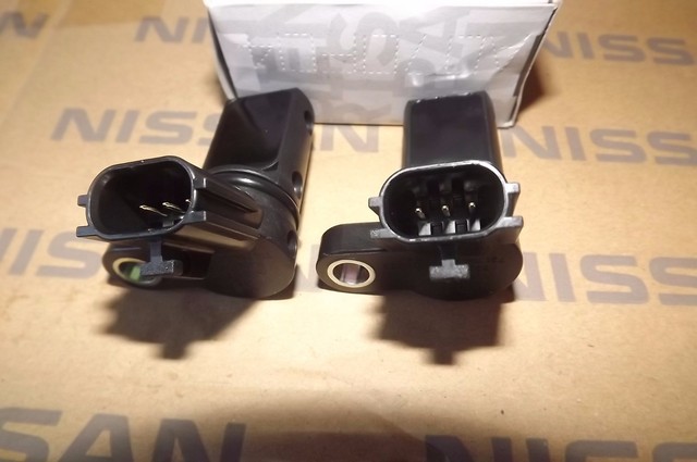 Genuine Nissan Pulsar N16 Crank and Cam Sensor Pair. | eBay