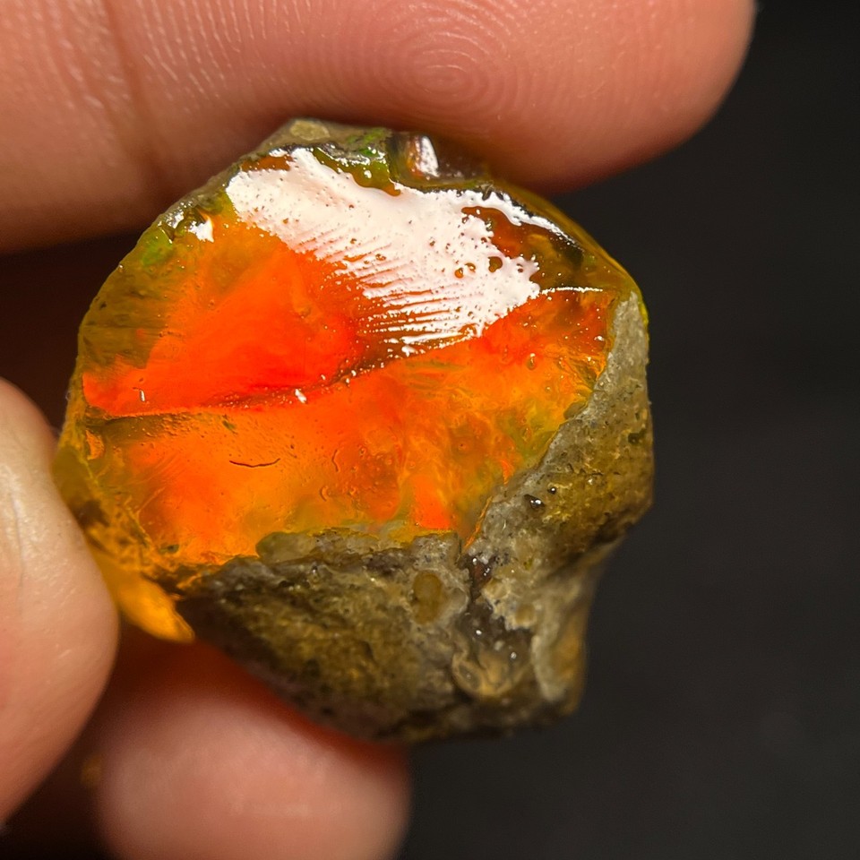 31.80 Ct Multi Fire Opal Oil Rough Natural Ethiopian Opal Raw Welo Opal ...