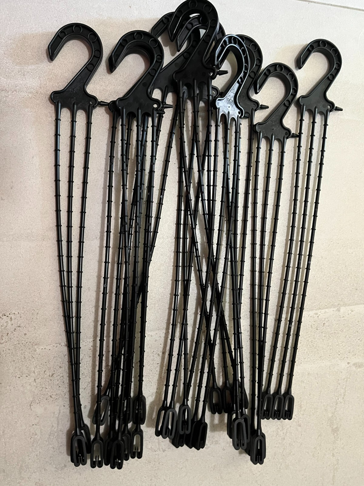 430 mm Universal Hangers for Plastic Pots 3 Prong Hanger Great for ...