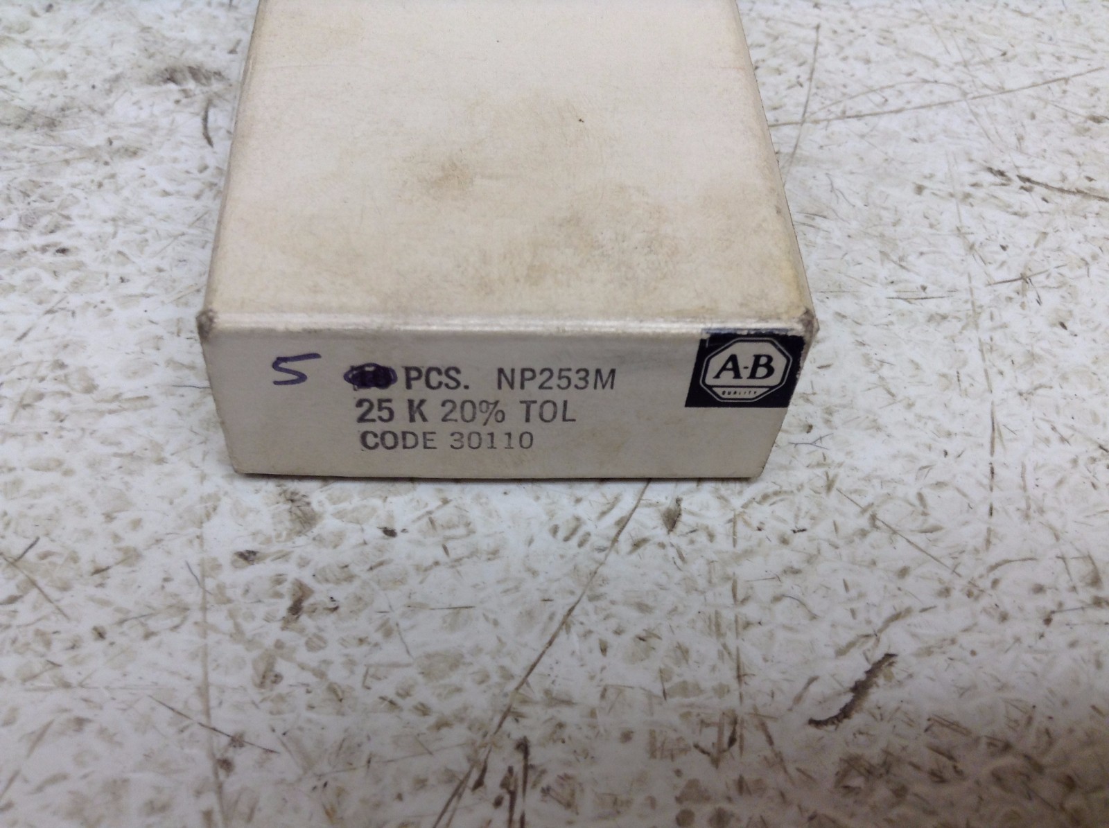 Allen Bradley NP253M 25K Ohm L6 Resistor Type N Lot of 5 New | eBay