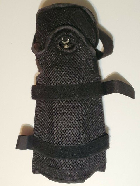 Comfortland Premium Wrist Hand Splint 31-501 Sugg HCPC L3915 or L3916 ...