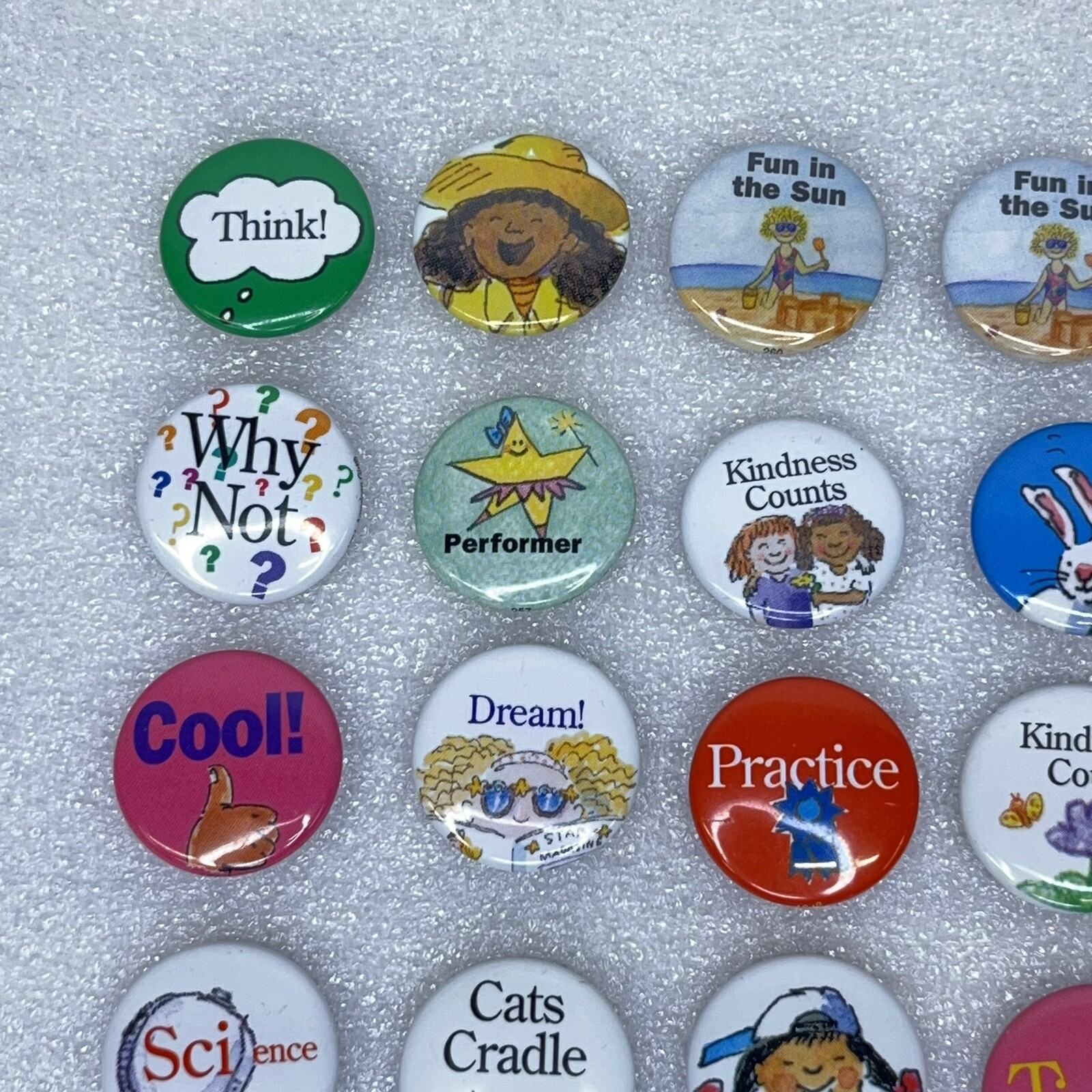Vintage American Girl Grin Pins, Lot of 25, Faces Sports 1994 Buttons ...