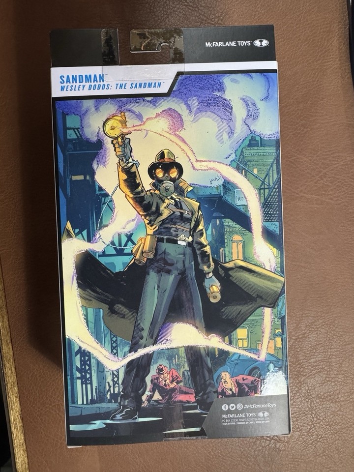 McFarlane DC Multiverse SANDMAN Wesley Dodds: The Sandman Gold Label ...