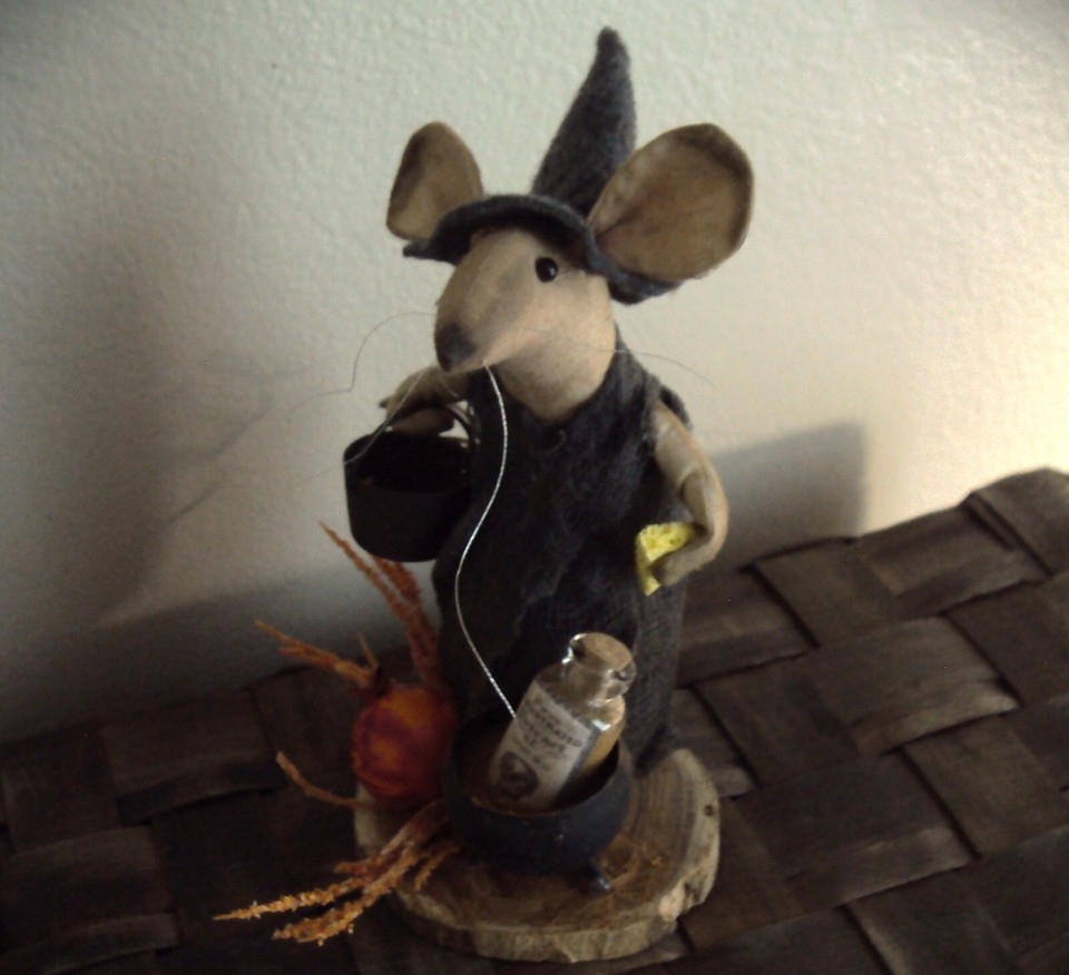 primitive farmhouse folk art country Halloween witch mouse doll mice black hat | eBay
