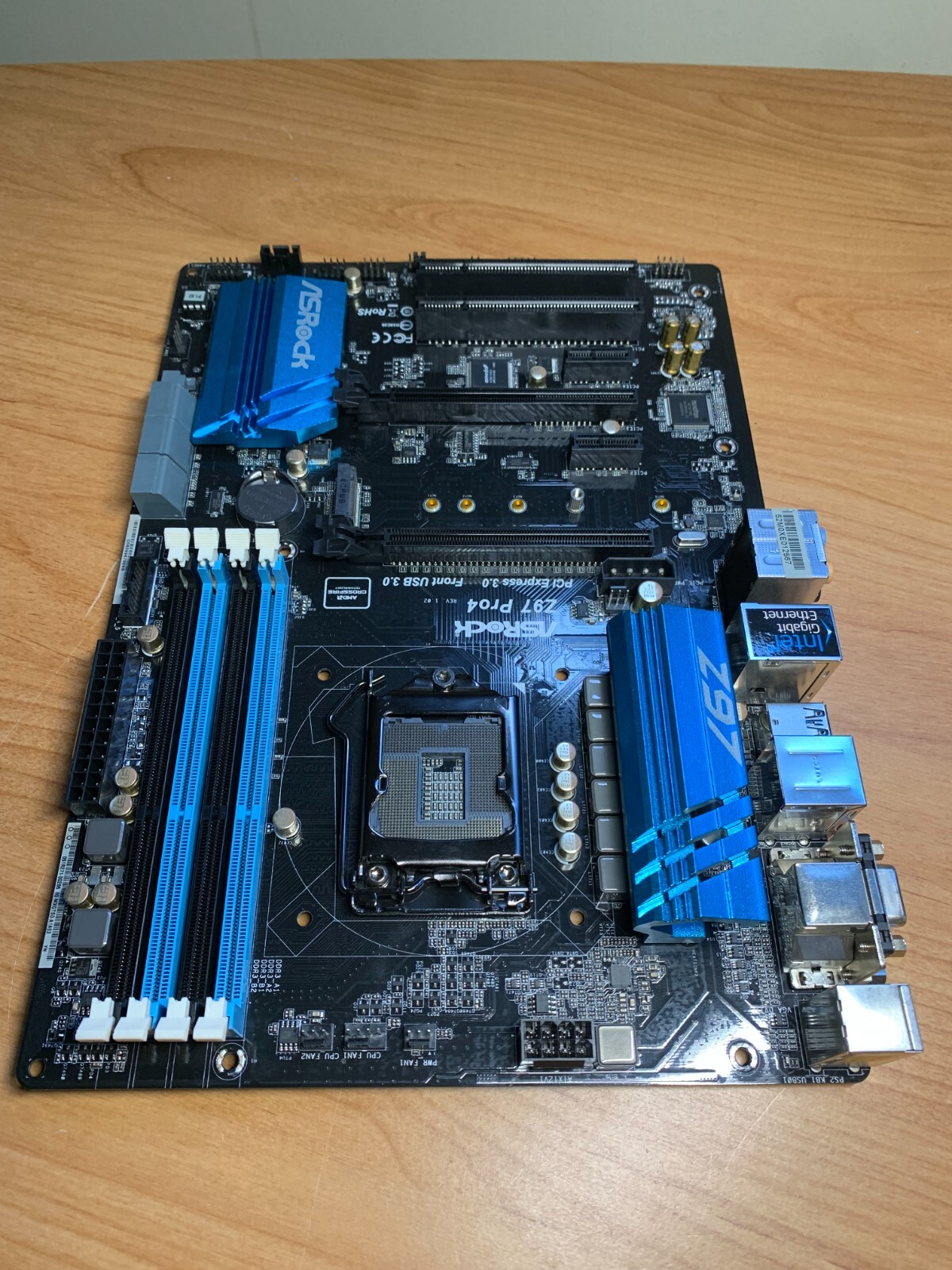 ASRock Z97 Pro4 LGA 1150 Intel Z97 Motherboard w Sata Cable, IO Shield ...