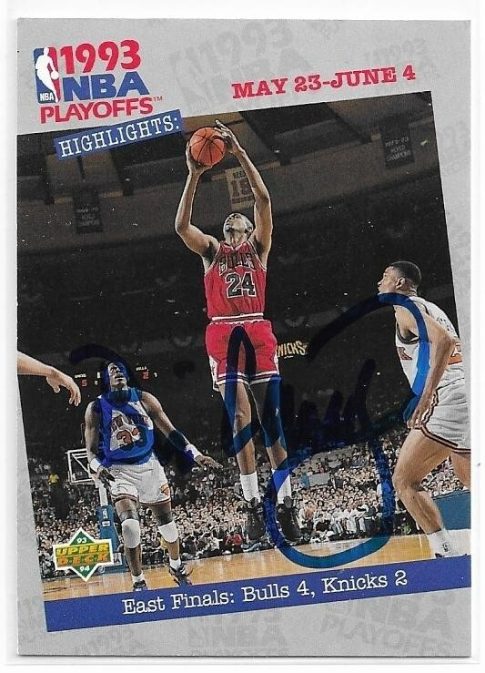 BILL CARTWRIGHT Autographed Signed 1993-94 Upper Deck card #190 Chicago ...