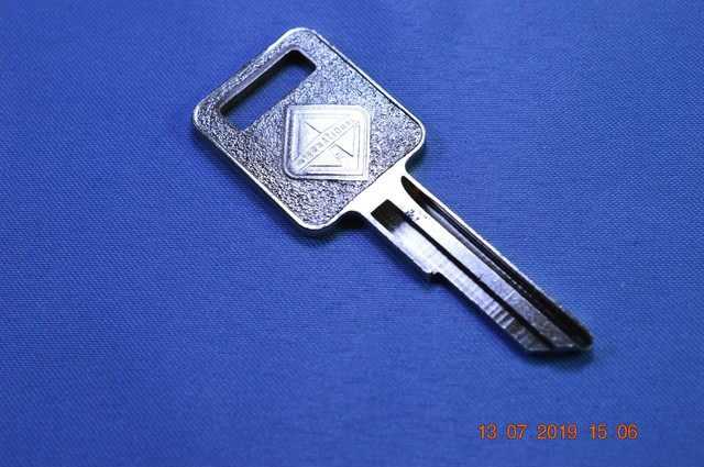 International Truck Key Blank- Single Sided for sale online | eBay
