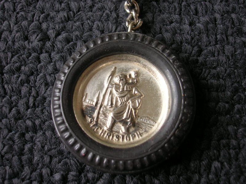 CHRISTOPHER PIRELLI KEY RING CHAIN VOLKSWAGEN VW MB 190 300 SL ...