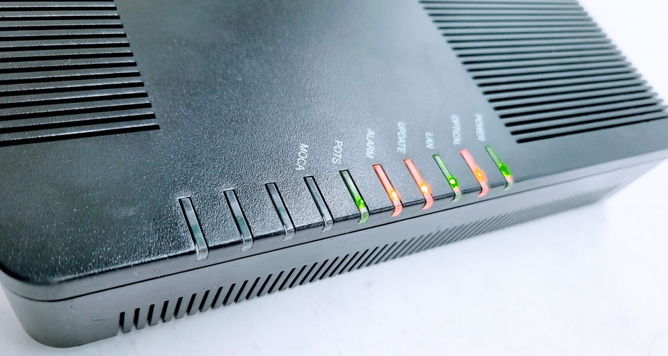 Frontier FRG222 Optical Network Terminal with Adapter Delta ADP-25DR | eBay