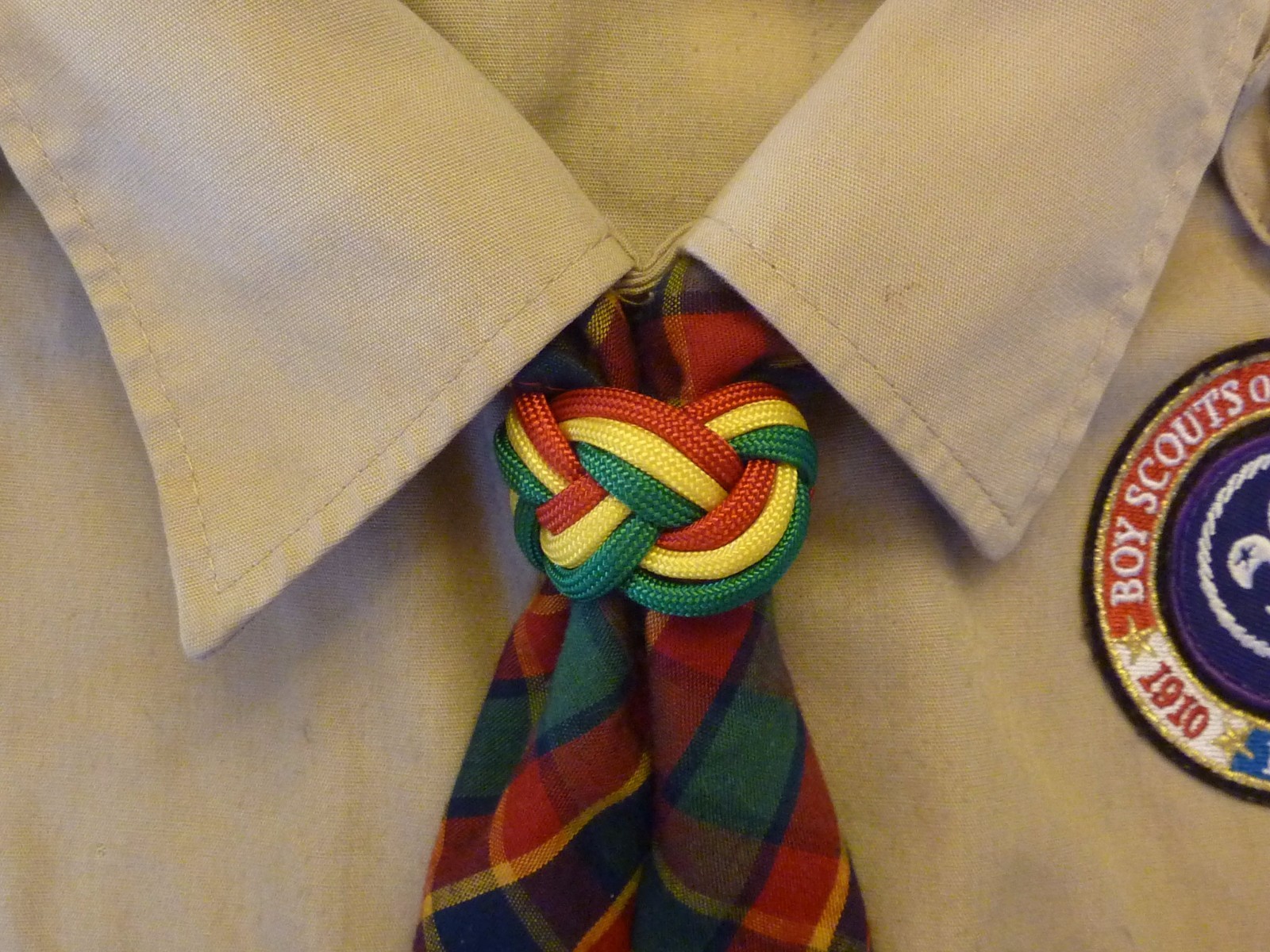 Handmade Scout Neckerchief Slide Woggle Webelos Paracord Turks Head ...