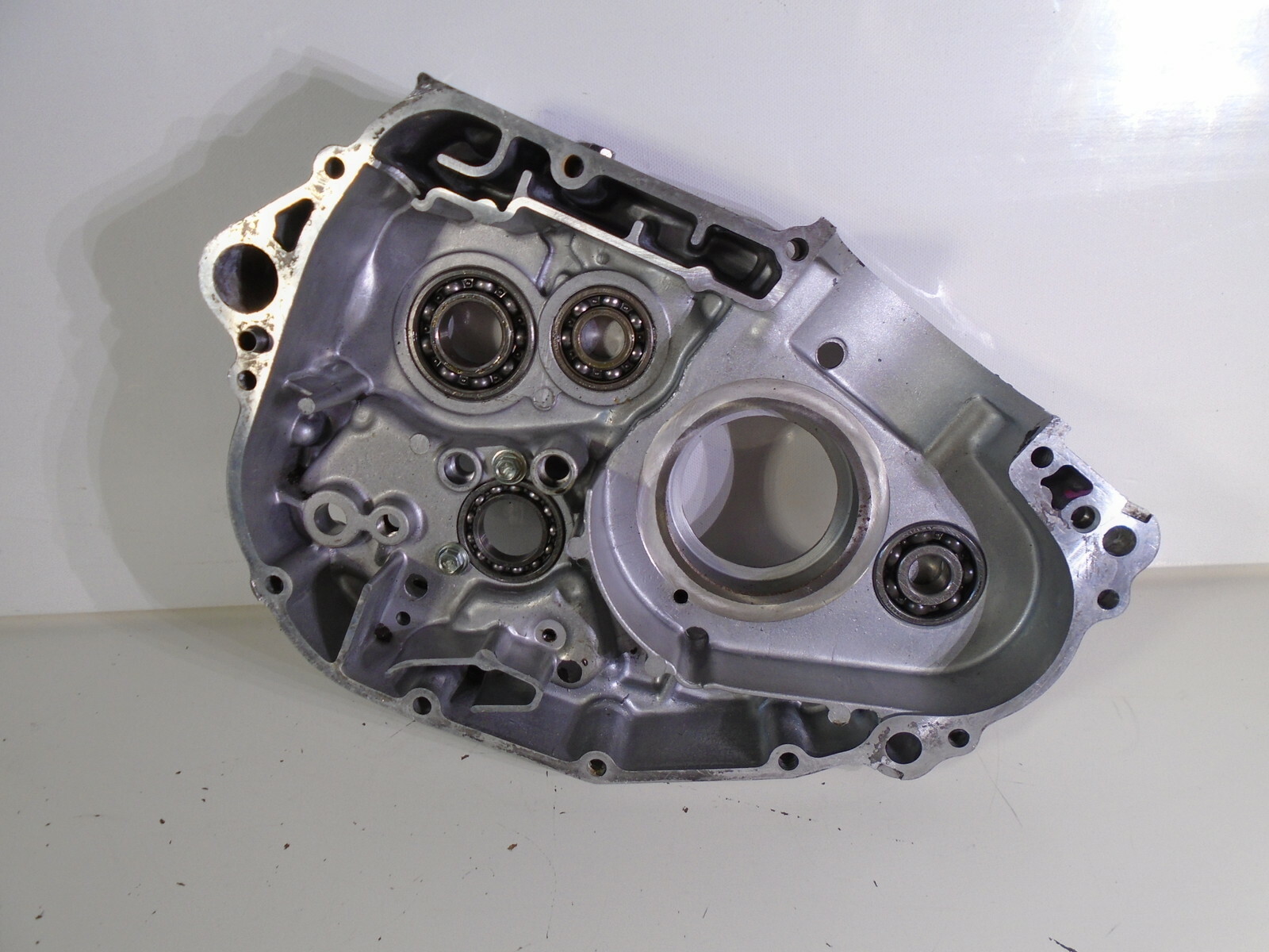 2009 KAWASAKI KLX 250S LEFT ENGINE CASE 09 KLX250S | eBay