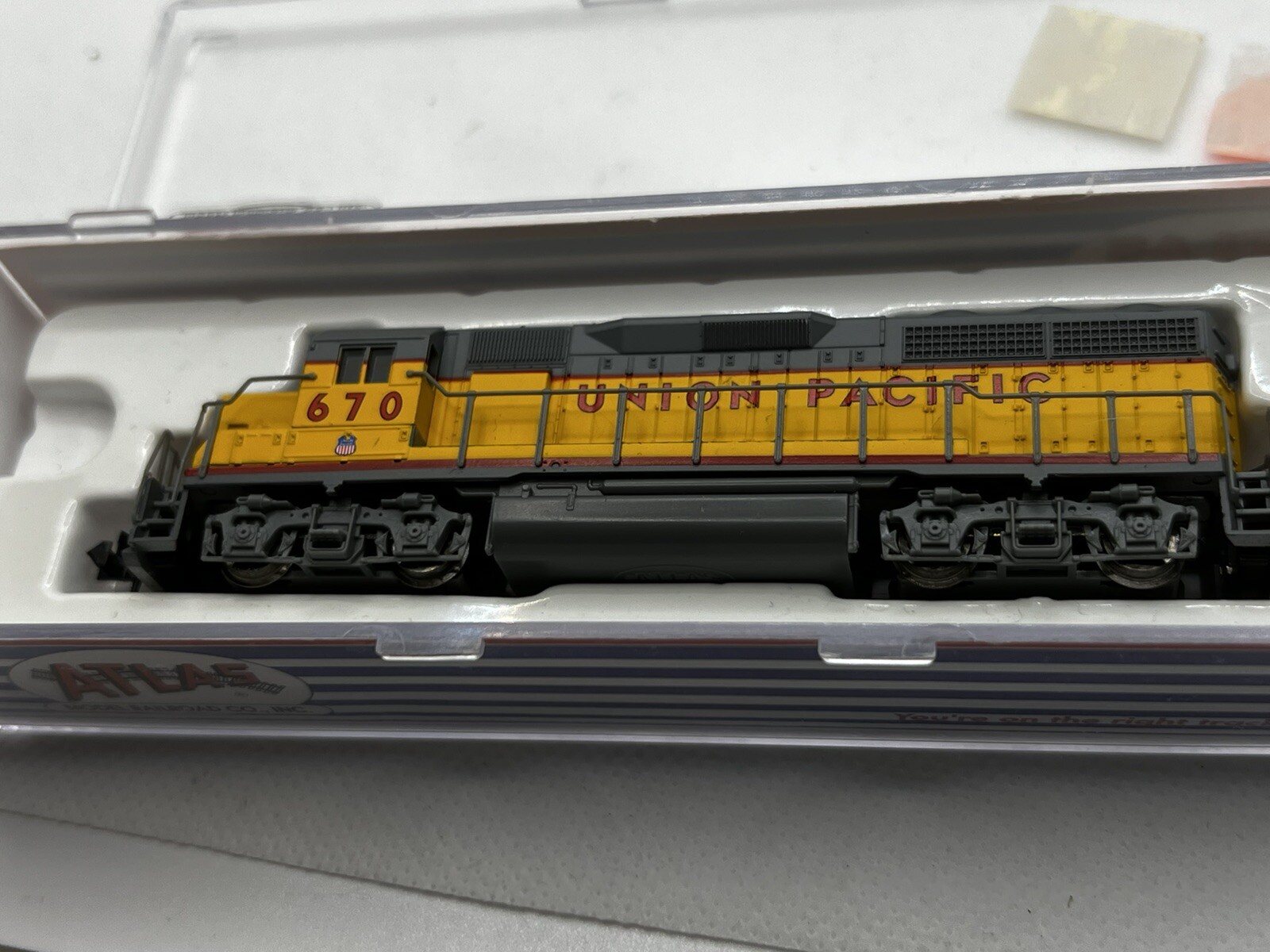 Vintage N Scale Atlas Union Pacific GP Locomotive Pwr W/ Light ...