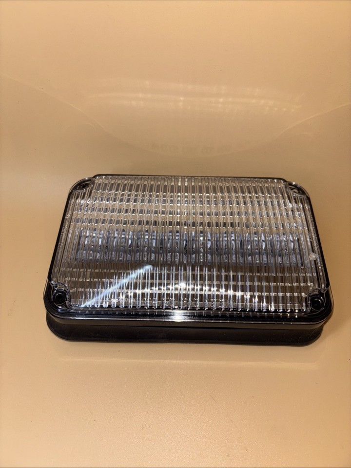 Whelen 60R02FCR 600 Series Linear Super-LED Flash Red/CL 22124P223 Open ...