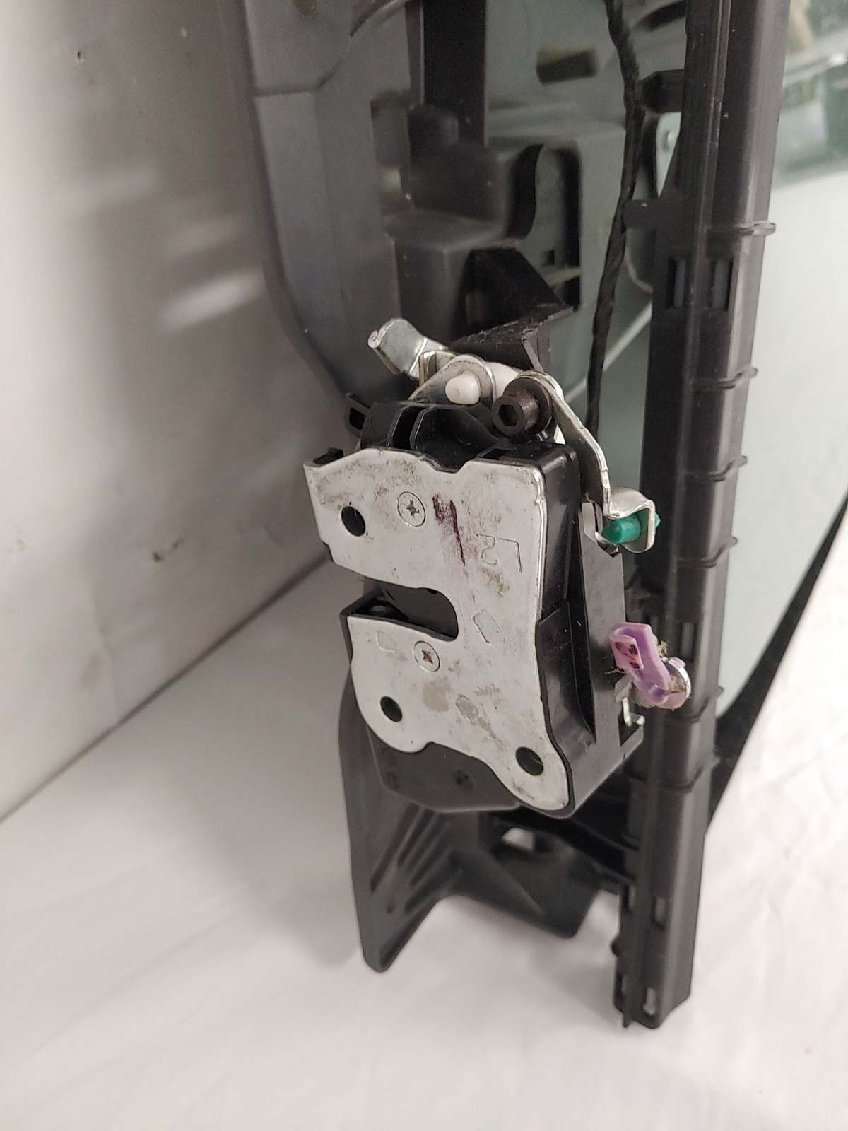 Damaged FTL Cascadia P3 LH PWR Lock Door Module - P/N A18-53838-007 | eBay