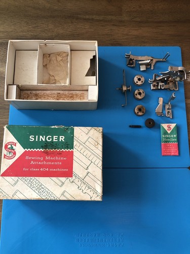 Vtg Box SINGER SEWING MACHINE ATTACHMENTS PARTS 404 | eBay